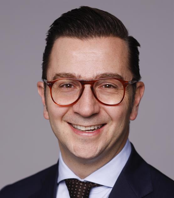 Dirk Kars | Simon-Kucher